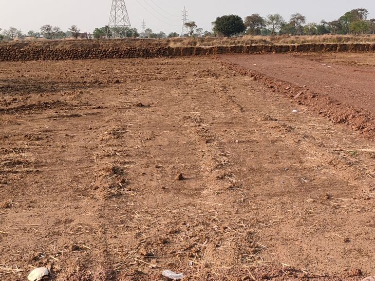 Land being sold in pieces without permission | बिना परमिशन टुकड़ों में ...