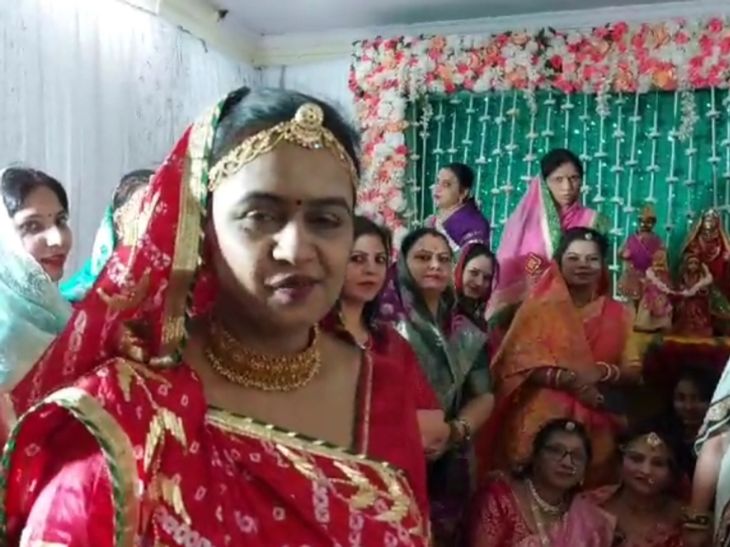 Voting awareness during Gangaur festival- Women of Maheshwari community ...