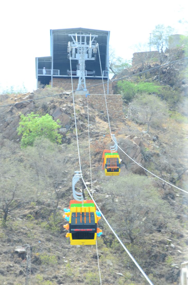 Shekhawati's first ropeway started in Jinmata, reaching Kajal peak ...