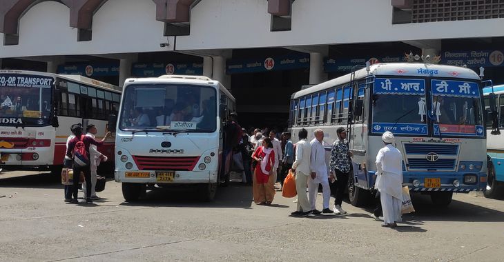 There is no complaint box on 182 roadways buses and railway station ...
