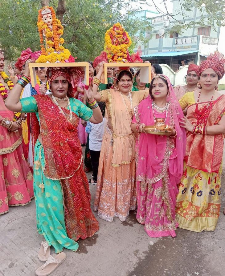 Gangaur Festival: Women sang auspicious songs and danced | गणगौर ...
