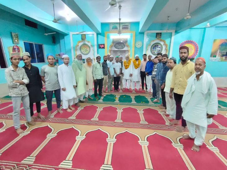 Pilgrims going on Hajj and Umrah pilgrimage were welcomed from ...