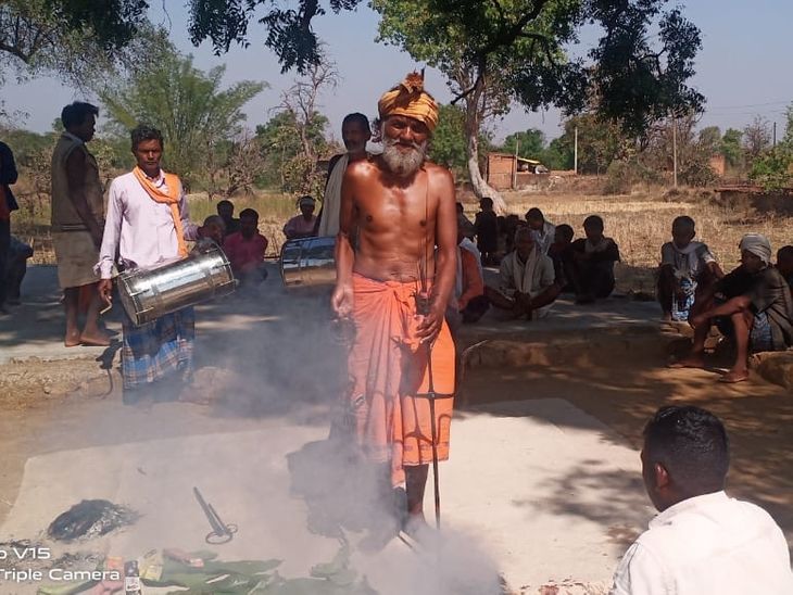 Tribals of Sonbhadra do special worship on Ramnavami | सोनभद्र के ...