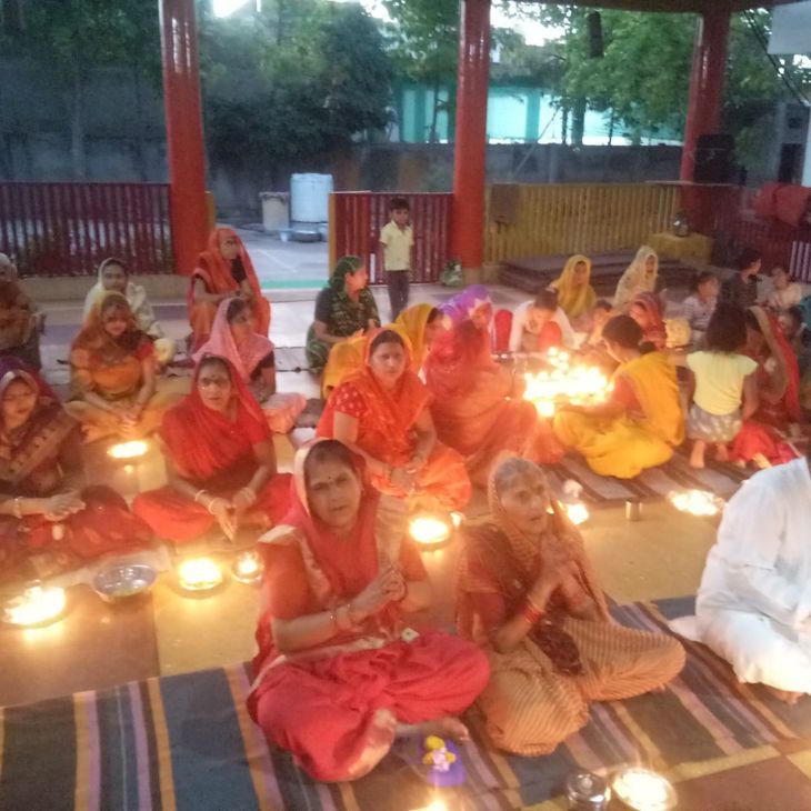 9 Kundiya Gayatri Yajna was performed at Shri Ram Upvan | श्रीराम उपवन ...