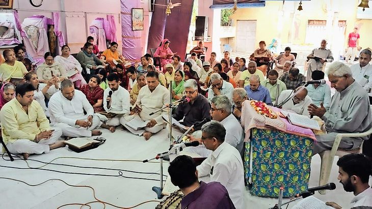 The recitation of Shri Ramcharitmanas started in Tulsidas temple on the ...