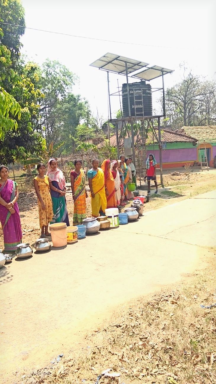 Due to breakdown of hand pump and water tower, people of Supaisai Tola ...
