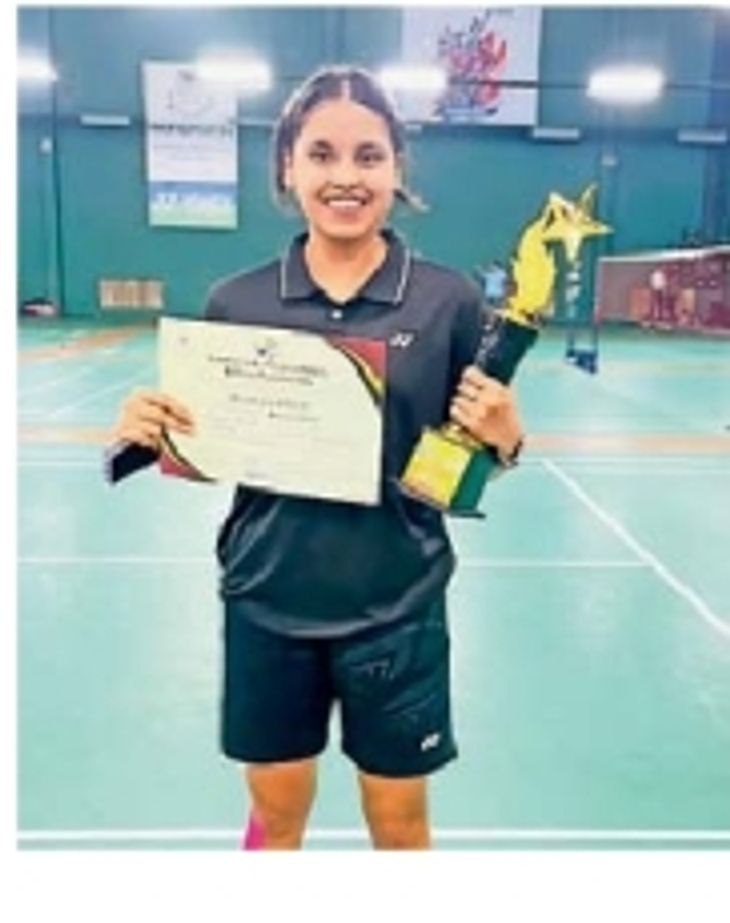 Pragya Katara won silver in All India Badminton | ऑल इंडिया बैडमिंटन में प्रज्ञा कटारा ने जीता ...