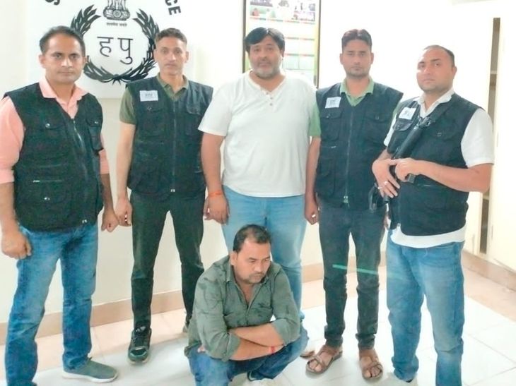 Palwal STF arrested two notorious criminals. | पलवल में STF ने दबोचा 25 हजार का इनामी बदमाश ...