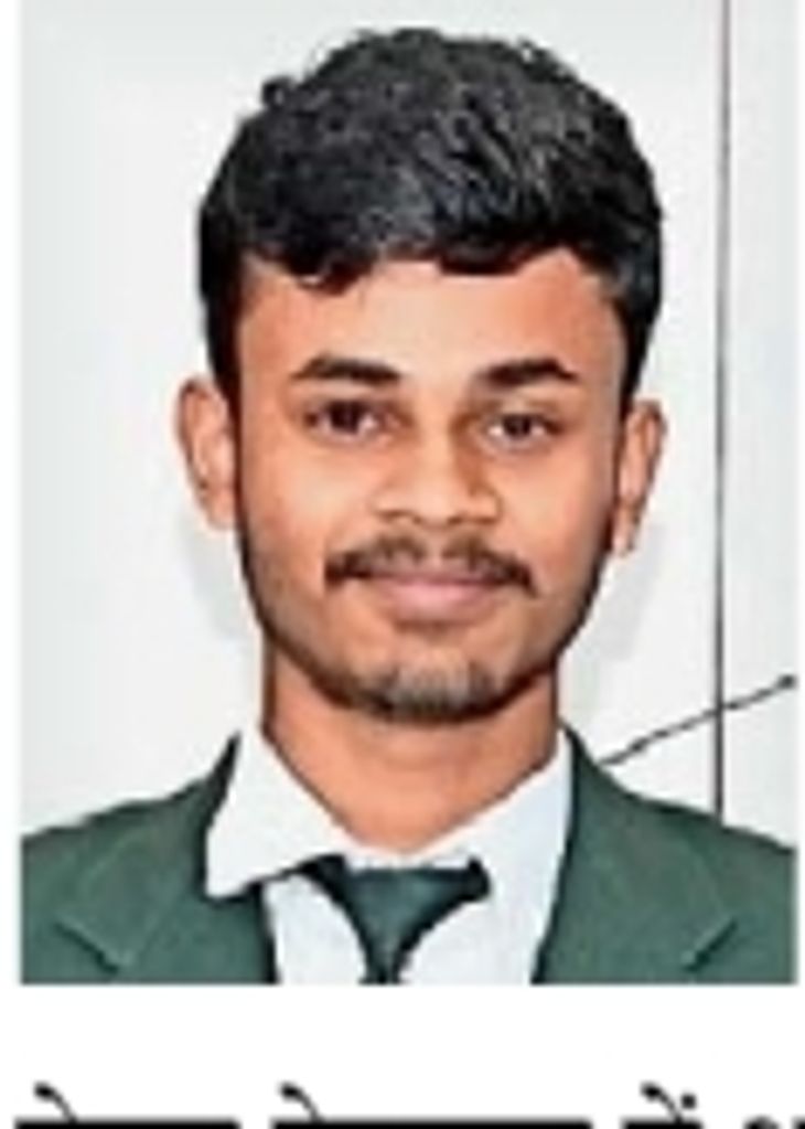 Rajveer Singh became the district topper with 99.98 percentile, Rakshit ...