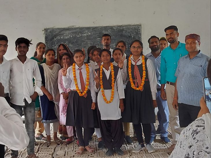 Honor ceremony organized in Kishun Chaudhary Memorial School | किशुन ...