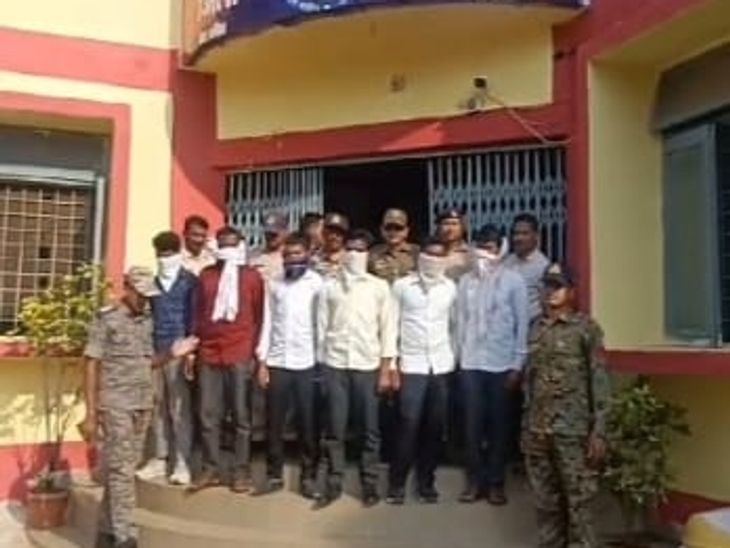 6 accused arrested for converting people by luring them | पुलिस की ...