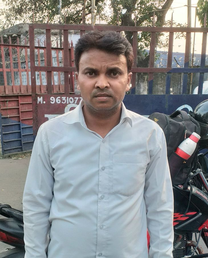 The acting headmaster of Beecha U.U.V. accused the teacher of assault ...