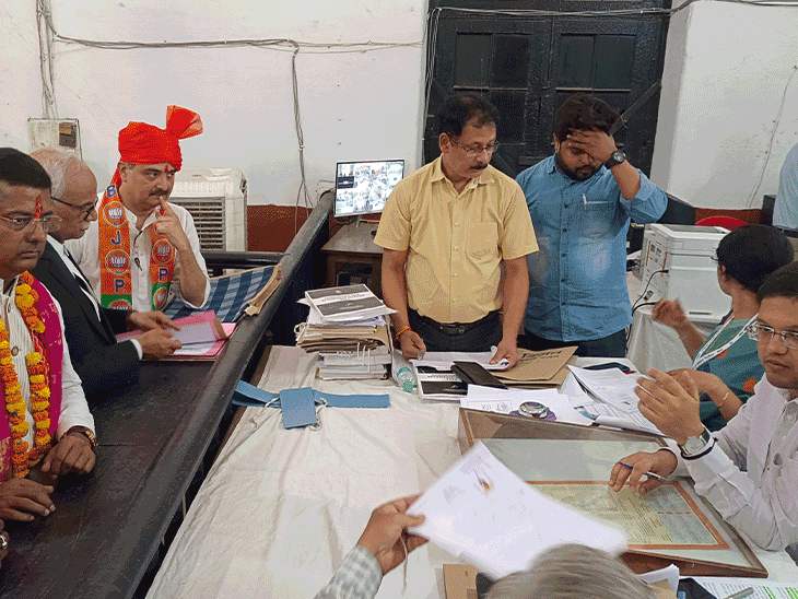 Neeraj Tripathi and Praveen Patel will file nomination today | नीरज ...