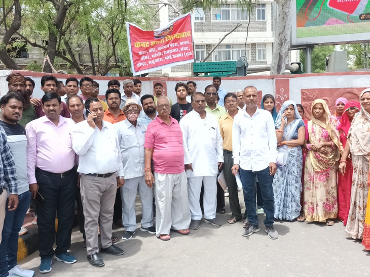 Case of dragging a youth in a moving gypsy | जिप्सी से युवक को घसीटा ...