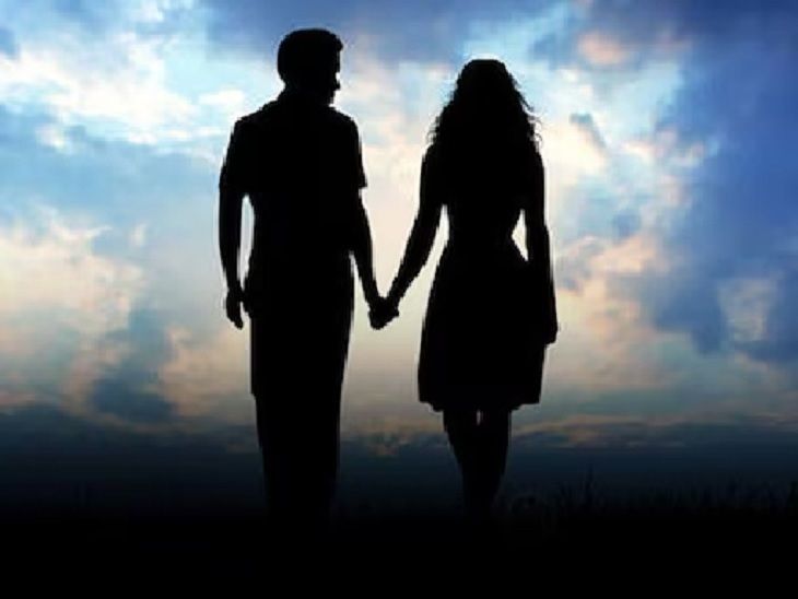 Gurugram- Sohna bus stand minor lovers, boy and girl Police handed them ...