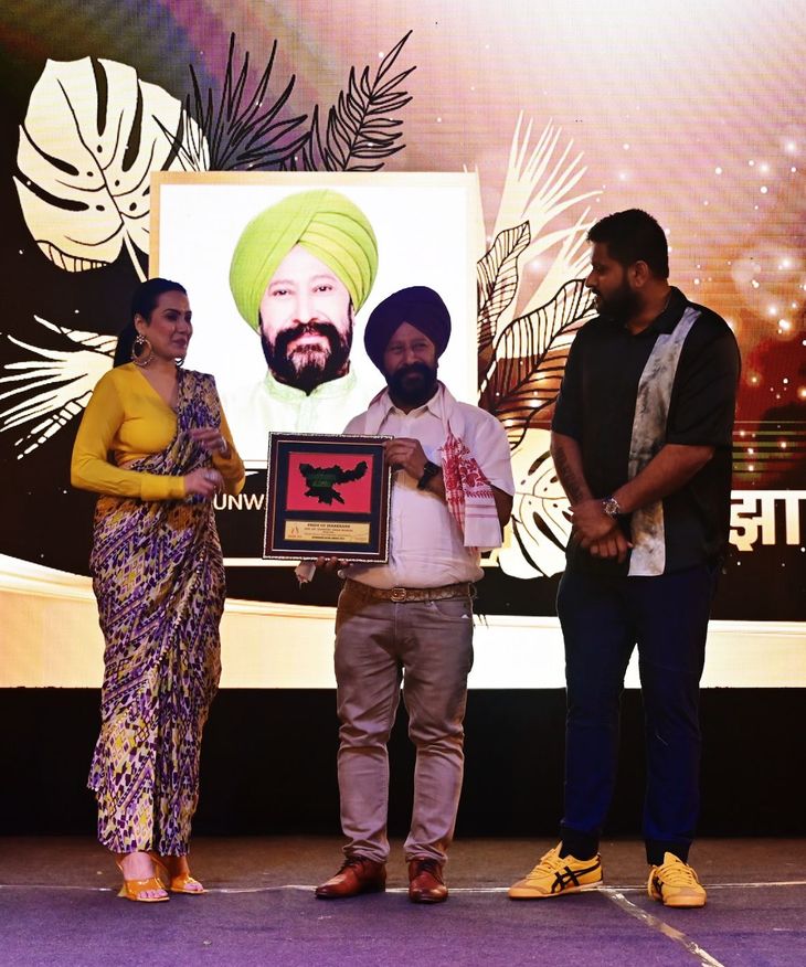 Dr Gunwant Singh Mongia was honored with Jharkhand Ratna Award | डॉ गुणवंत सिंह मोंगिया को ...