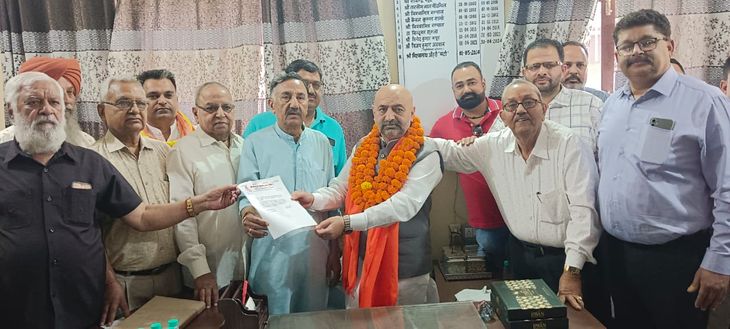 Vishwanath Bunty took over as the head of Shri Hindu Gau Rakshini Sabha
