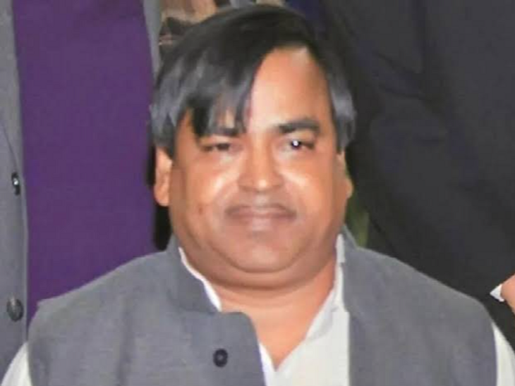 Gayatri Prasad Prajapati's appeal case One of the judges on the two ...