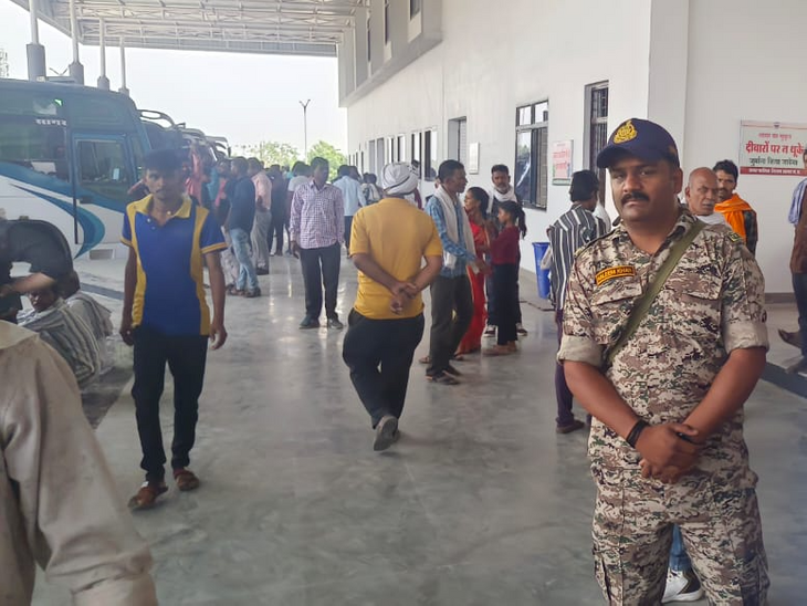 Old stand closed in Sagar, buses run from new bus stands | सागर में ...