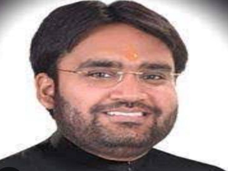 Former chairman of Khatauli surrendered