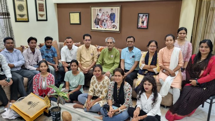 Padma Shri Ramlal Bareth was honoured with the NSS badge
