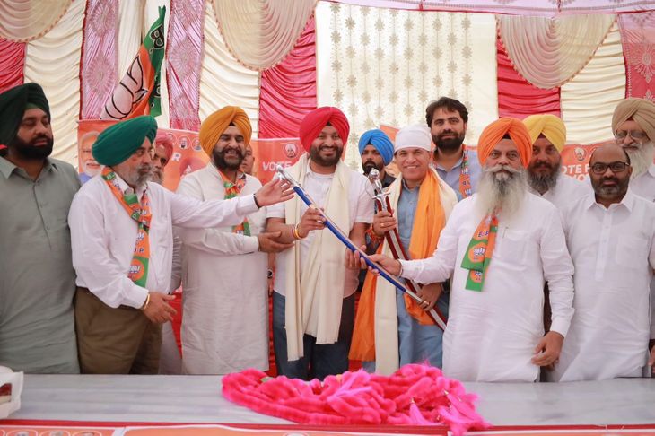 Vading was mocked for talking about women empowerment while sitting ...