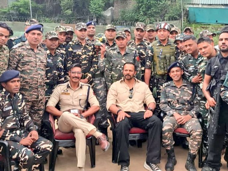 Ajay Devgan - Rohit Shetty met SSB soldiers In jammu kashmir amid ...