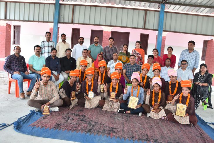 Students who secured merit in 10th and 12th class were honoured in ...