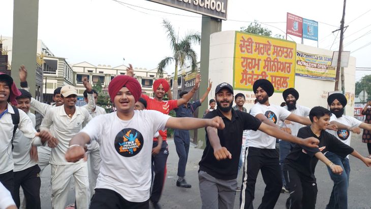 Flash mob organized for voter awareness; winners of quiz competition ...