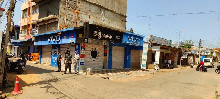 The effect was seen in Narayanpur, soldiers were deployed at various ...