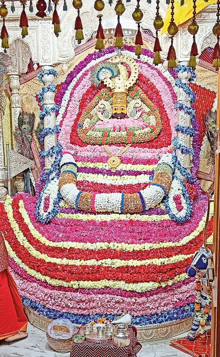 Annual Festival Shri Shyam Prabhu Decorated With One Quintal And One