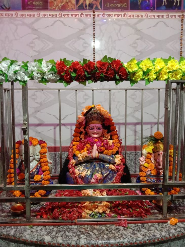 Worship of Goddess Lakshmi and Lord Ganesha-Kartikeya in Hasanpur ...