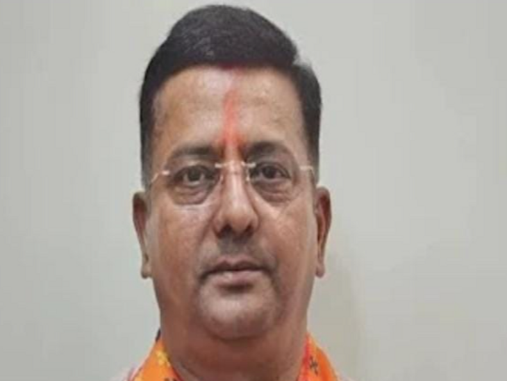 Prayagraj BJP candidate Neeraj tripathi wife Kavita Yadav Tripathi ...