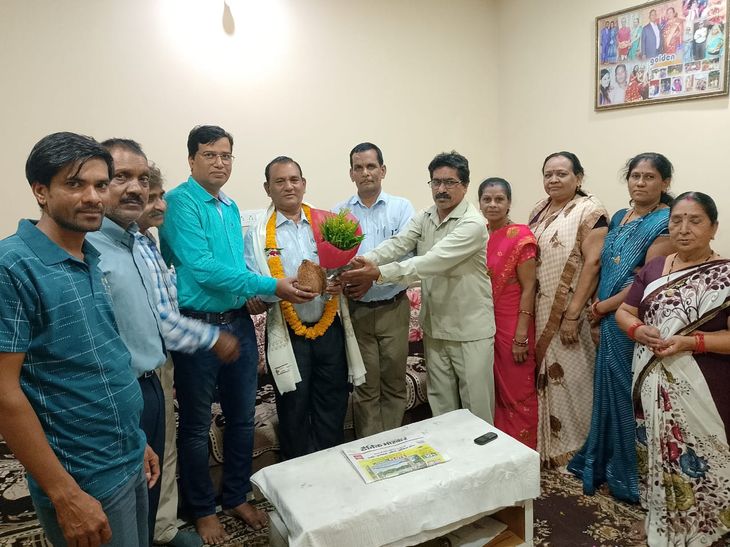 Maratha Kalar Samaj Bhopal honoured