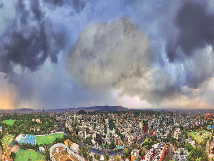 Start with light rain, pre-monsoon in the third week, entry of monsoon ...