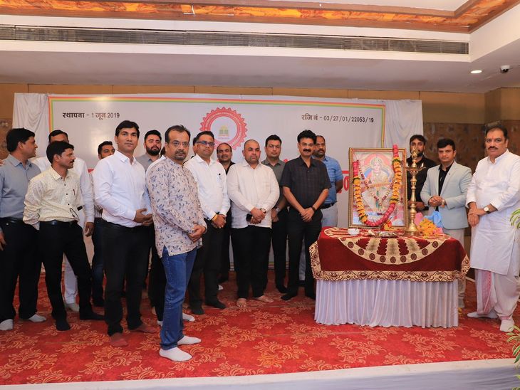 Celebrated the foundation day of Indore Coaching Owners Association