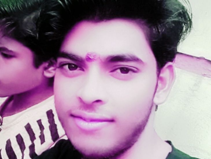 The body of a young man was found in a field in Rath | राठ में युवक की ...