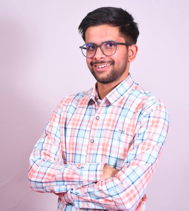 Devesh scored 720 out of 720 marks in NEET, All India first rank | नीट ...