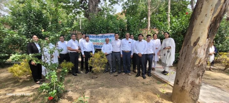 The Chief District and Sessions Judge and judicial officers planted ...