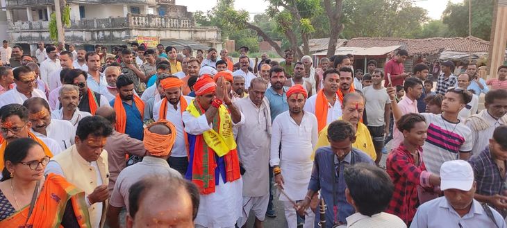 Activity in the area and Modi magic helped Gopalji Thakur sail through ...