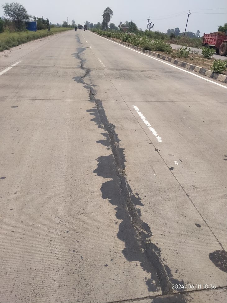 Negligence: Cracks appear on NH-45 road, contractor is doing the ...