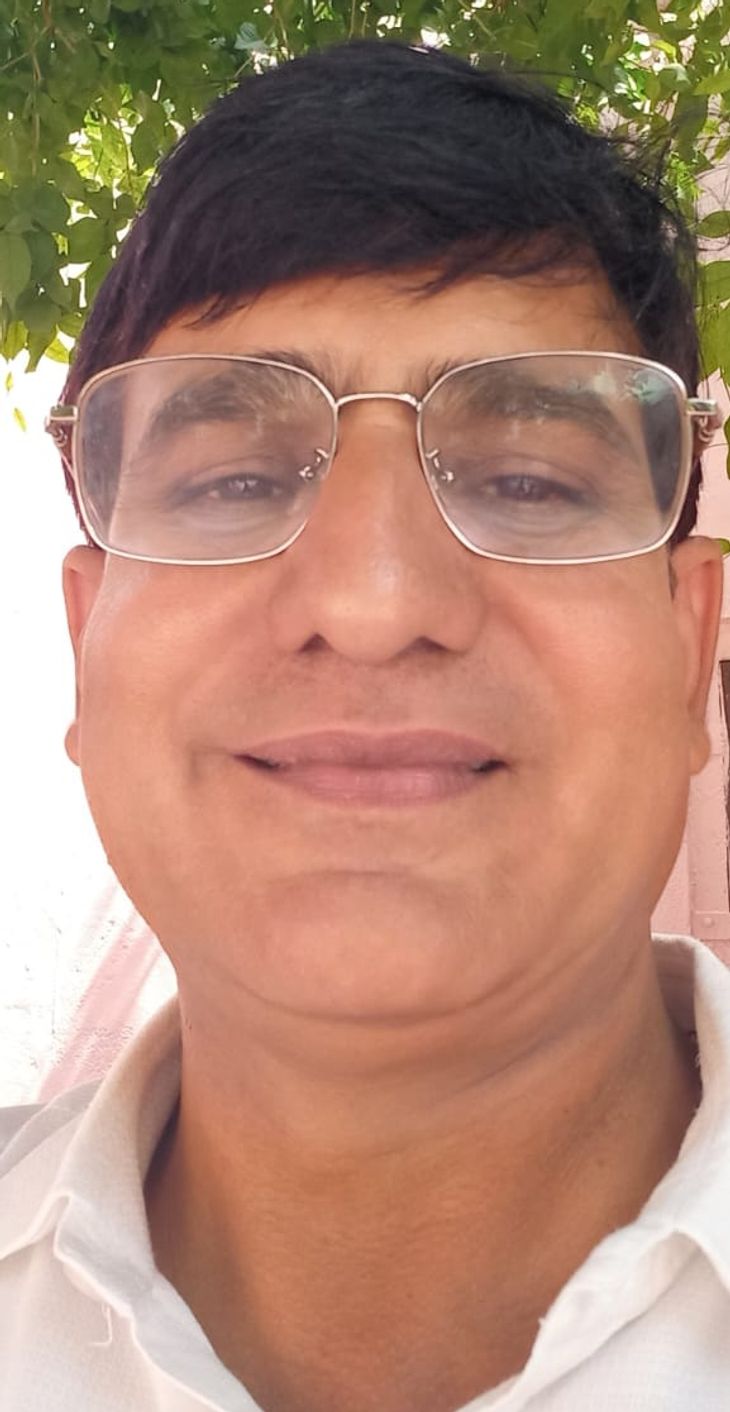 Mukesh became the organization general secretary and Amit Yogi became the general secretary ...