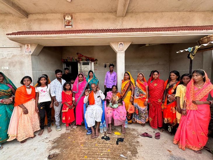 The couple who returned after visiting the Char Dham was welcomed with ...