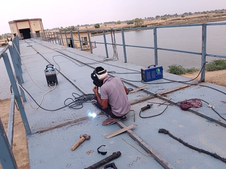 Work of intake well bridge on Majravata Dah completed Baran Rajasthan
