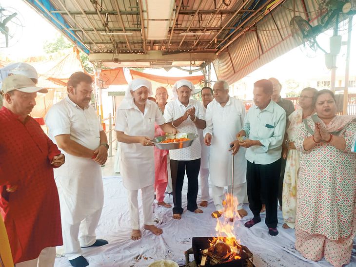 Havan was performed in Shri Siddha Baba Sodhal Temple | श्री सिद्ध बाबा ...