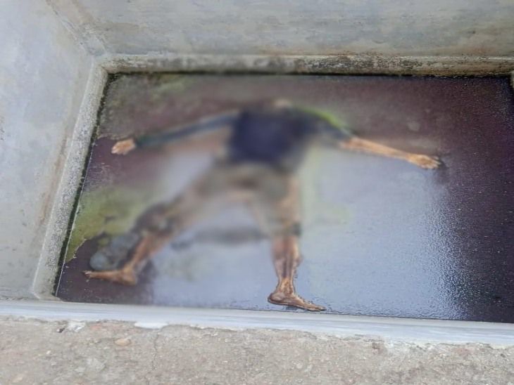 The body of a young man was found in a septic tank in Durg