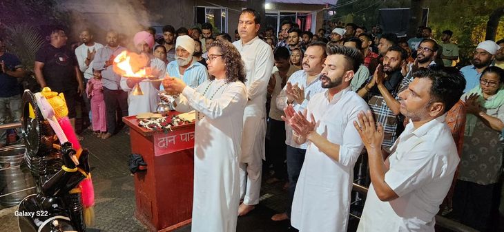 In this fast paced life people keep changing themselves according to ...