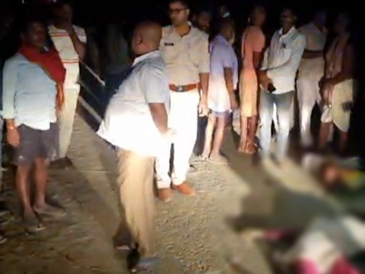 SUPAUL NEWS, BIHAR NEWS, ACCIDENT NEWS, A high speed tractor ran over a girl, causing her death ...