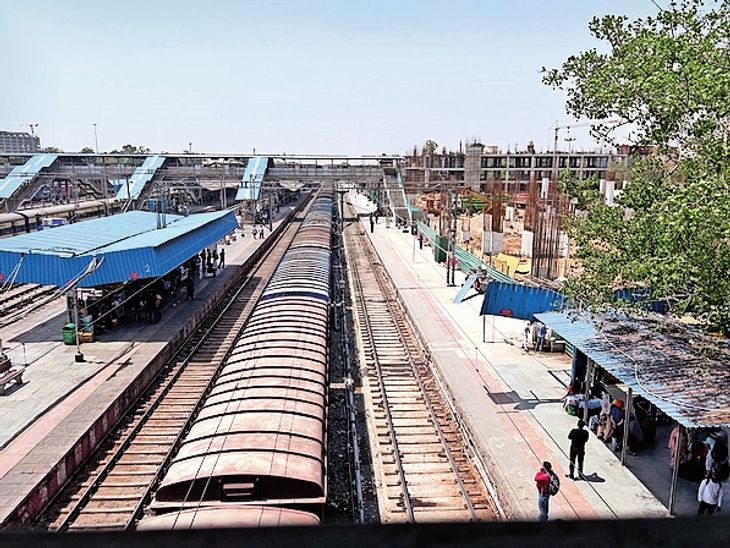 Water coolers are not working in 45 degree temperature, no toilets on ...