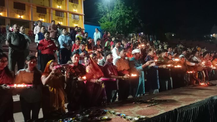 Ganga Aarti held on Sunar river, message of water conservation given ...